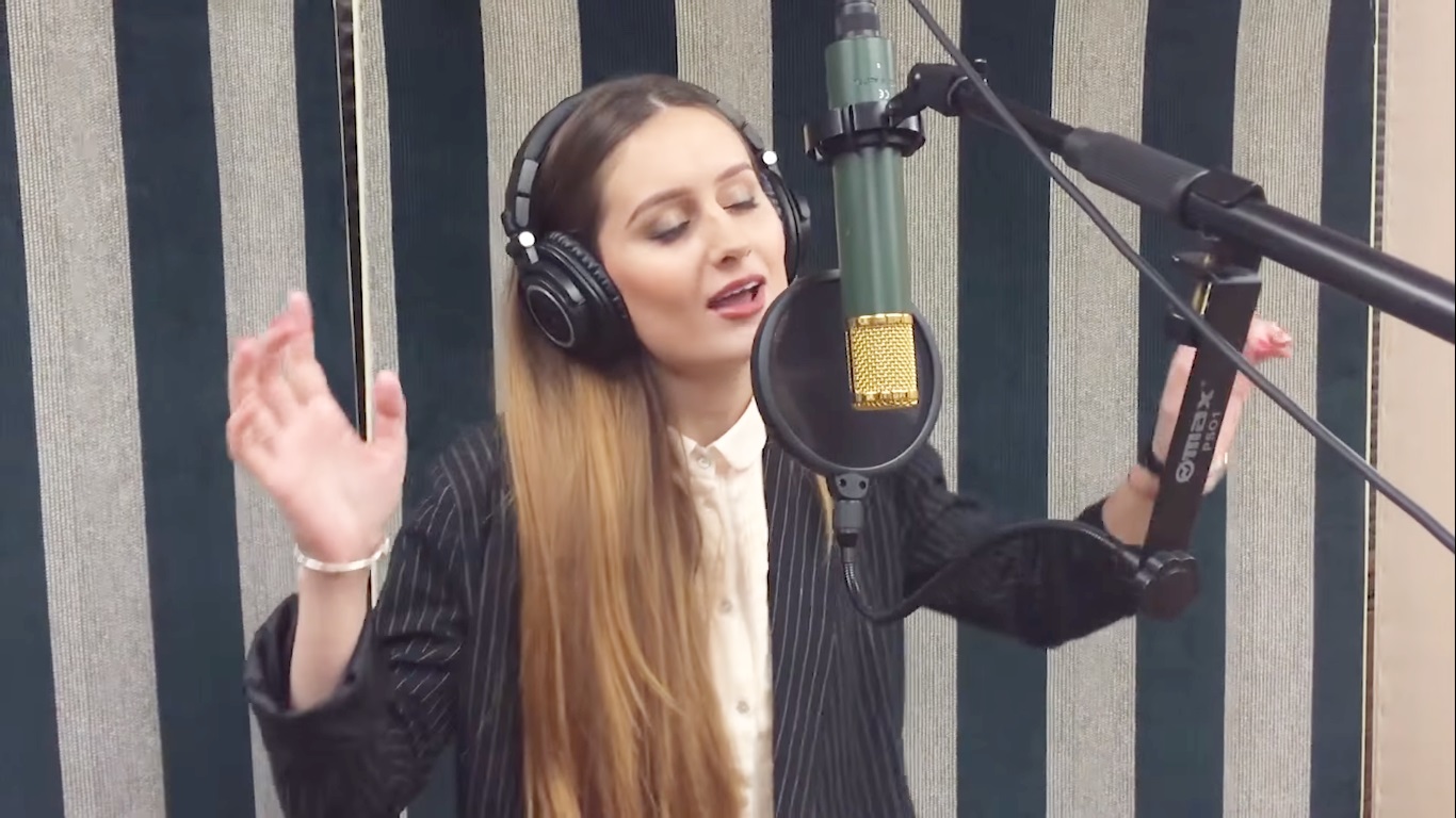 Lidia Isac își prezintă piesa pentru Eurovision! E semnată de ...