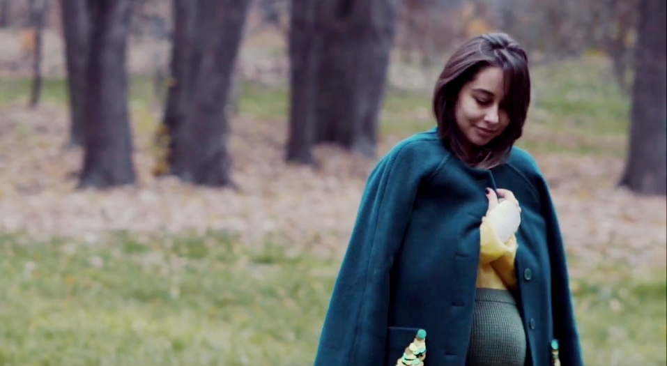 Viitoarea mămică Daniela Culev - protagonista unui clip emoționant! Arată splendid în această ...