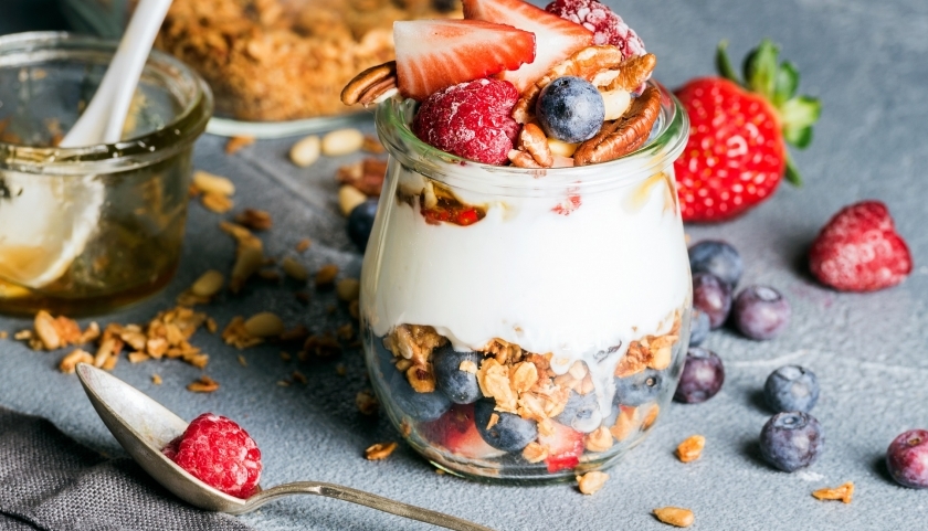 3 idei de mic dejun, perfecte pentru cele mai toride zile ale anului ...