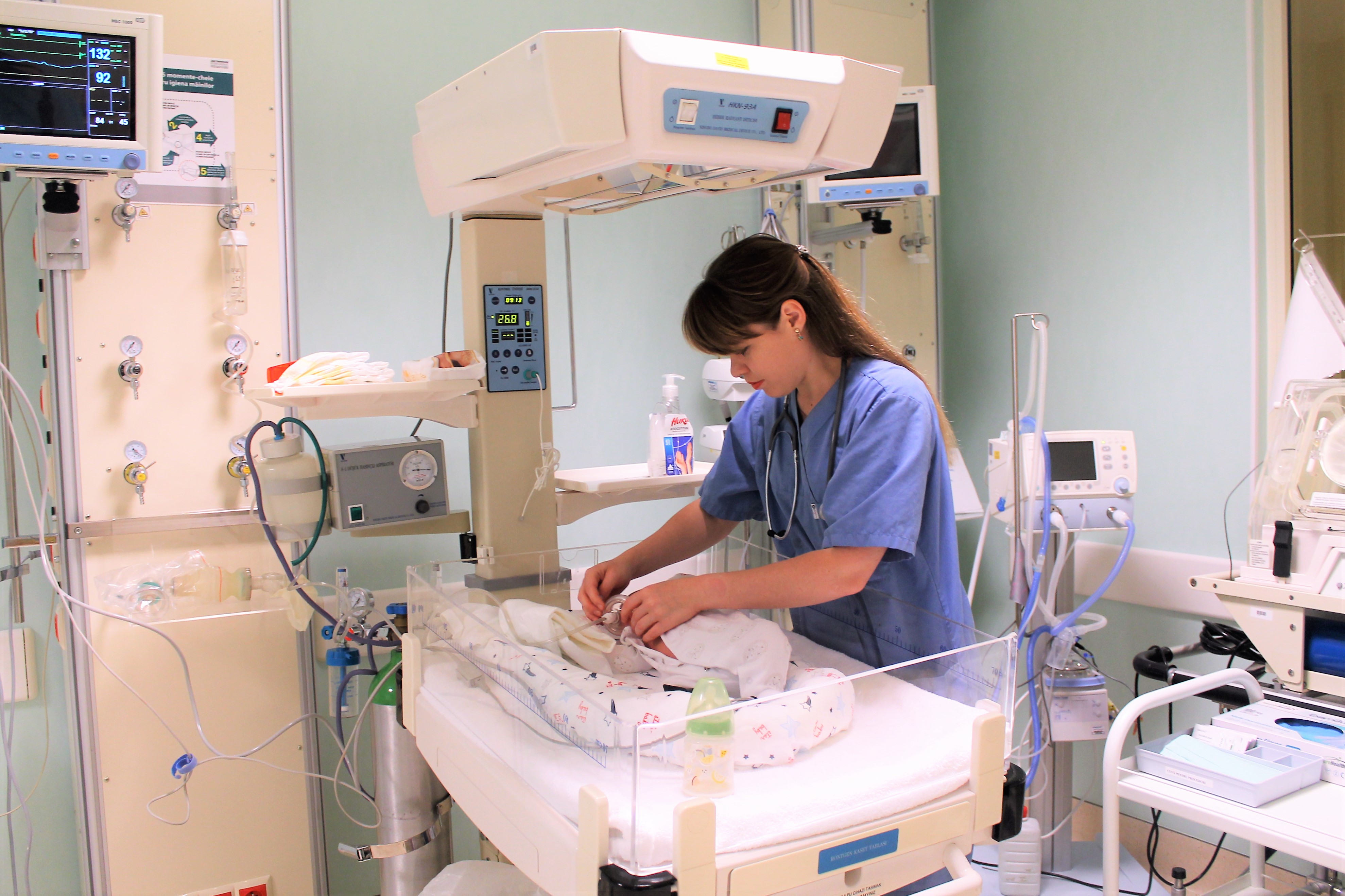 Ghid-fulger pentru noii părinți, imediat după externarea din ...