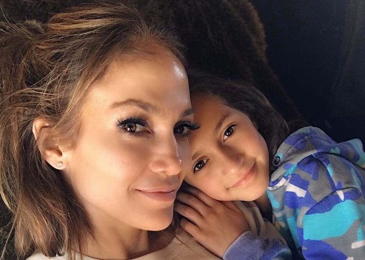 Fiica lui Jennifer Lopez s-a lansat în showbiz. Este personajul cheie ...