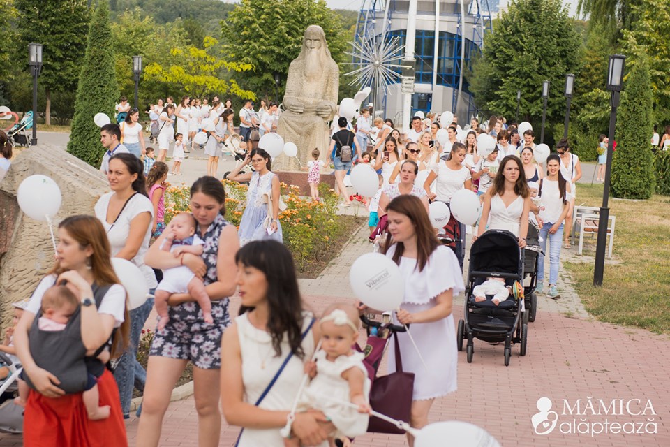 Șase ani de „Mămica Alăptează” și peste 23 de mii de cupluri mamă-copil ...