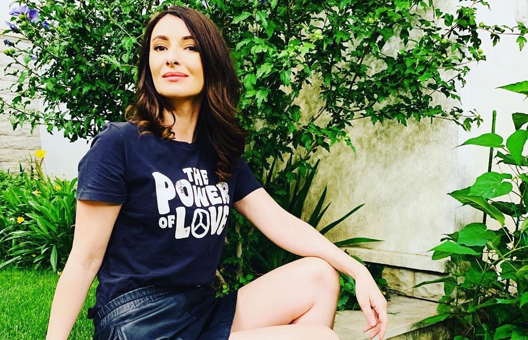 Angela Gonța, superbă în costum de baie în stil retro (Foto) - ea.md