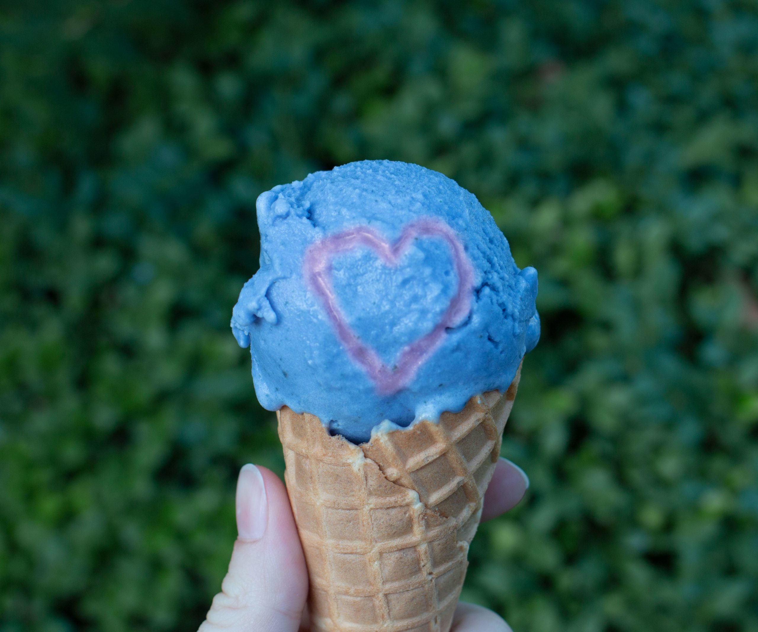 Albastrul natural în bucătărie, o problemă rezolvată! Iată cum îl obții ...