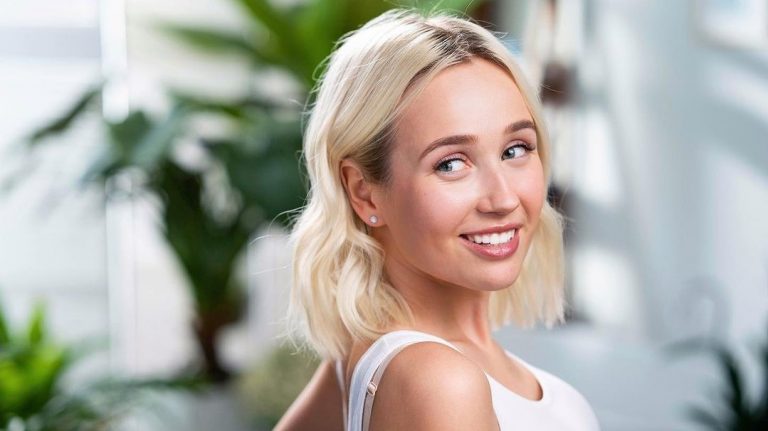 Cântăreața din Rusia, Klava Koka, a pozat topless pentru PlayBoy: „Am crescut și am vrut să ...