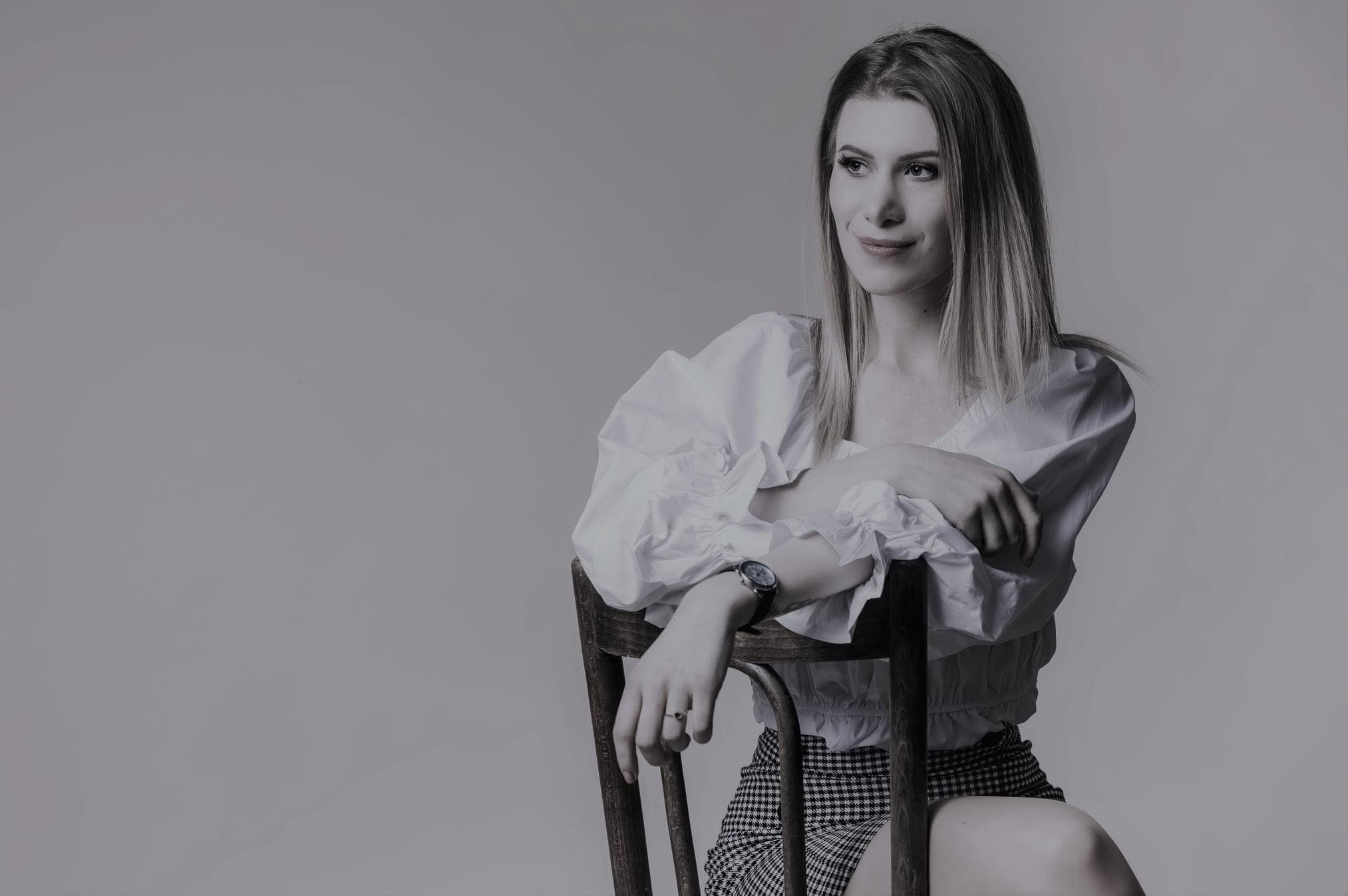 Elena Munteanu, practicantă de hipnoză: „Terapia salvează vieți și familii”(Interviu) - ea.md