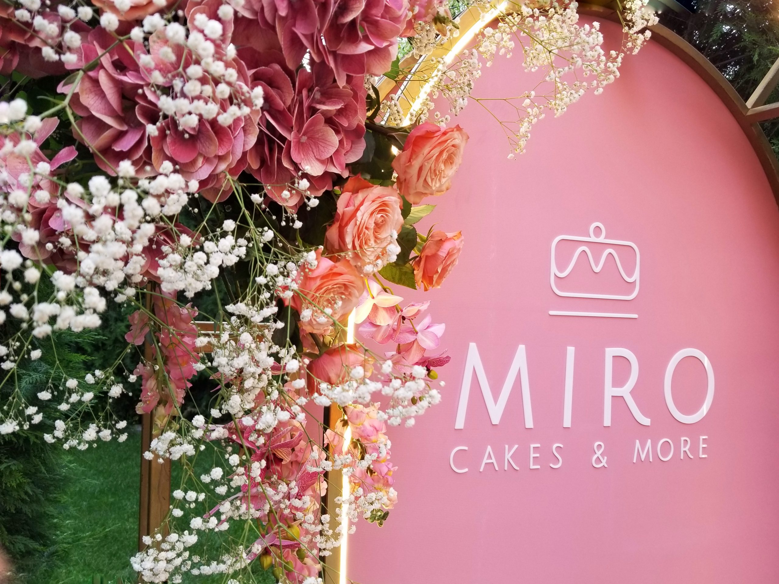 O rețetă de succes are nevoie de ingrediente noi. Mimimi Cakes acum e oficial: „MIRO” (Foto) - ea.md