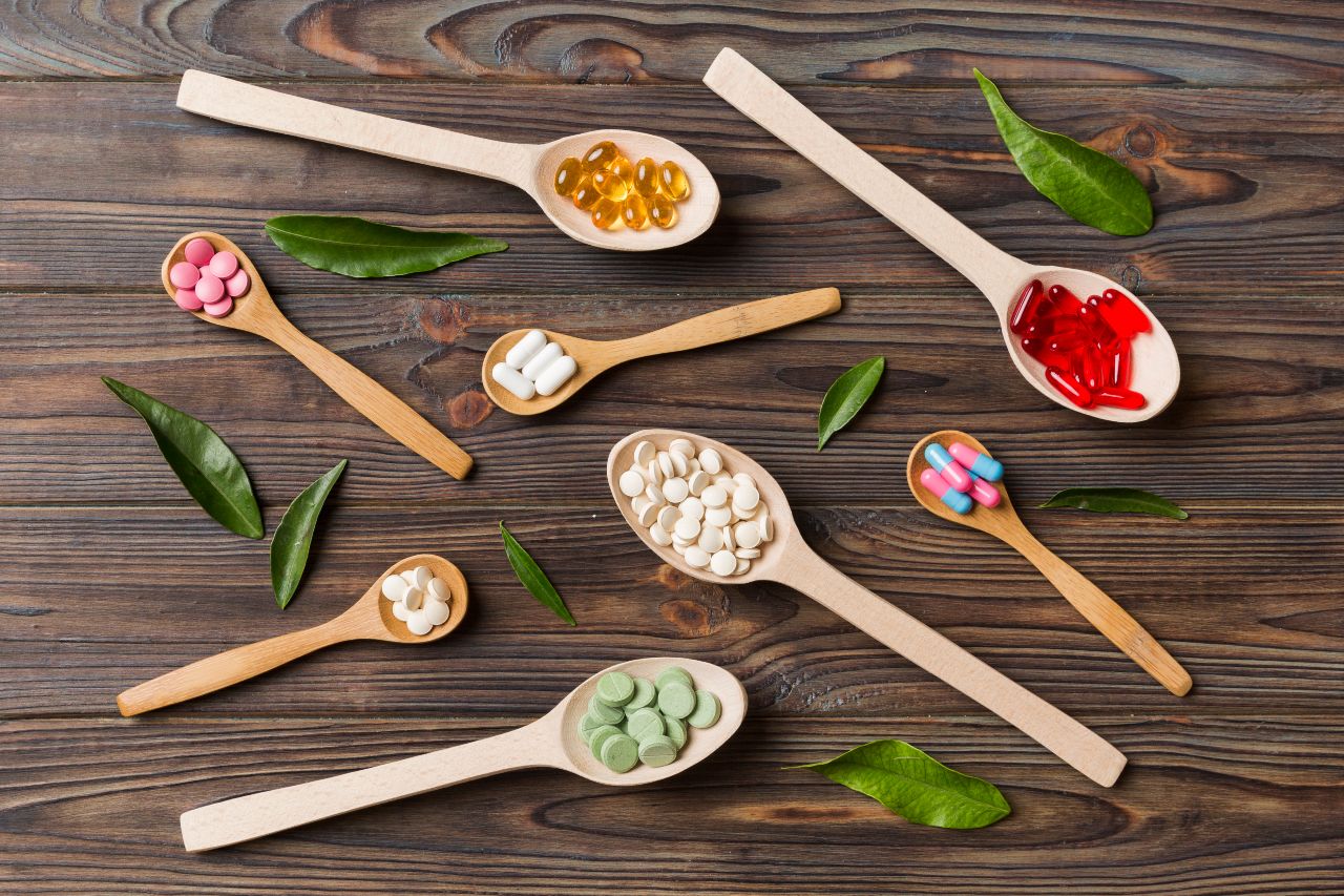 Suplimente și vitamine esențiale pentru un stil de viață sănătos la ...