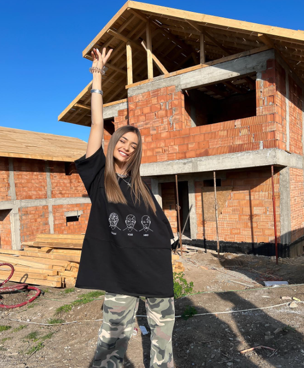 Iuliana Beregoi și-a cumpărat propria casă – află ce țară a ales ...