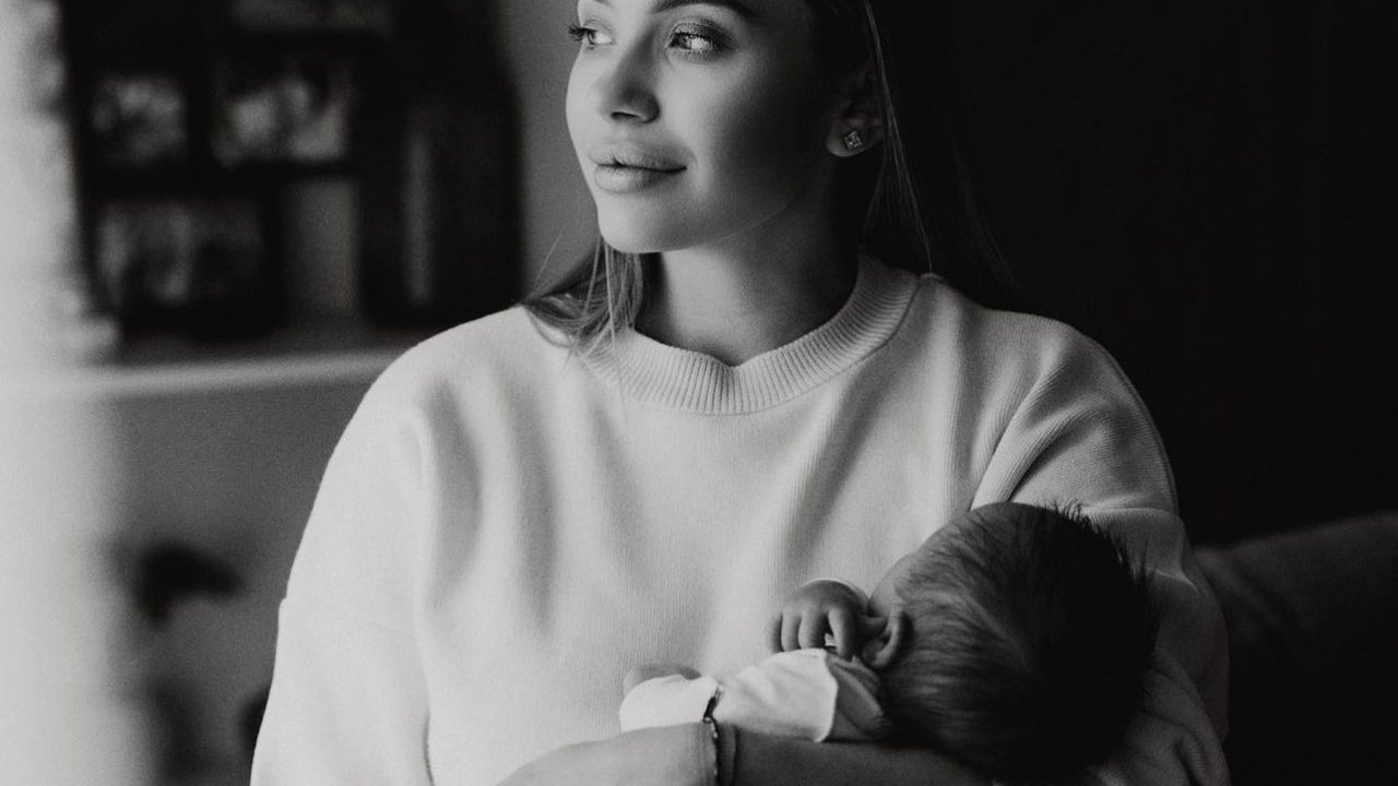 Roman și Gabriela Burlaca sărbătoresc 2 luni de fericire – află despre ...