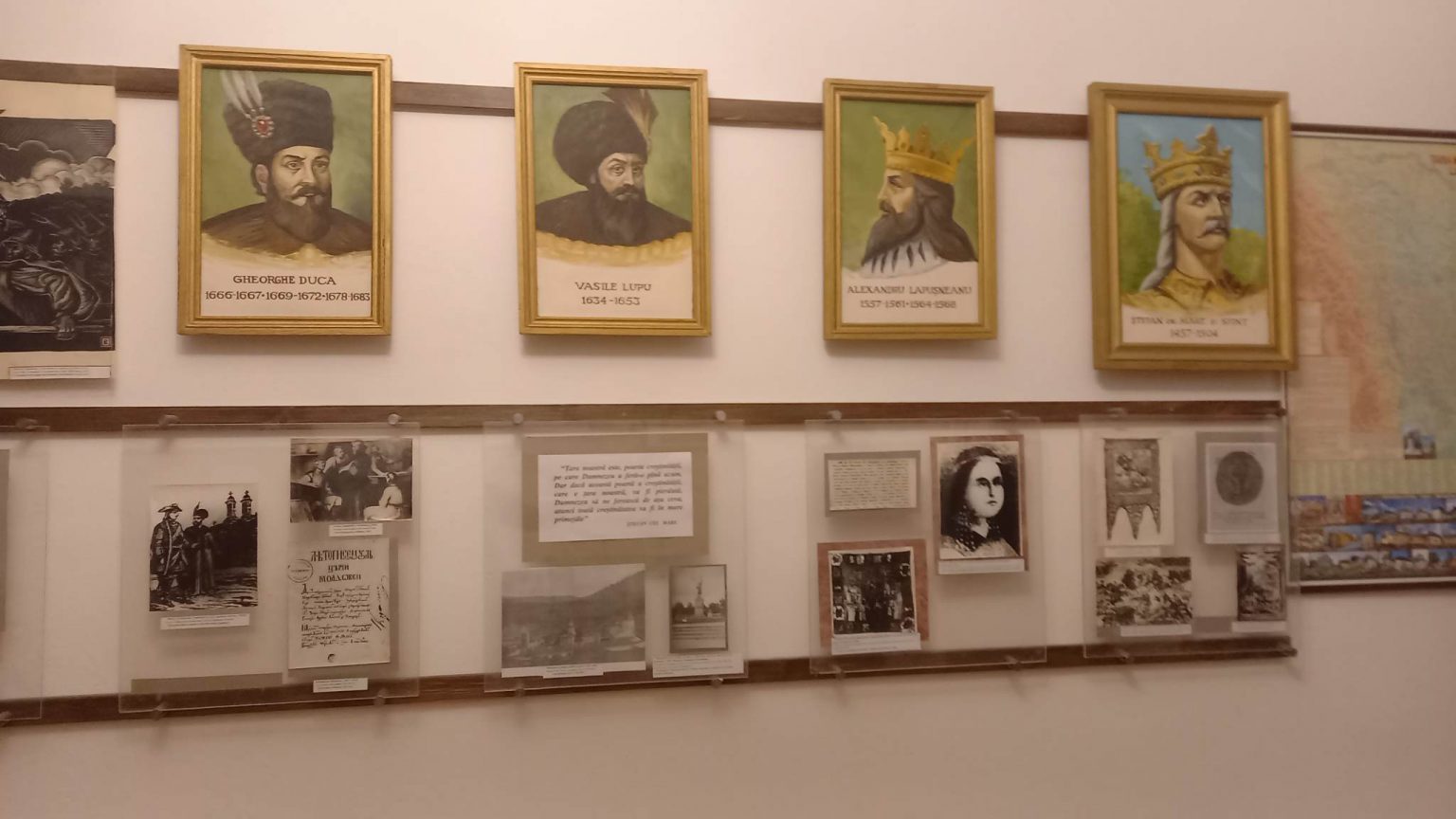 Fii turist la tine acasă! Istoria conacului Manuc Bey de la Hîncești ...