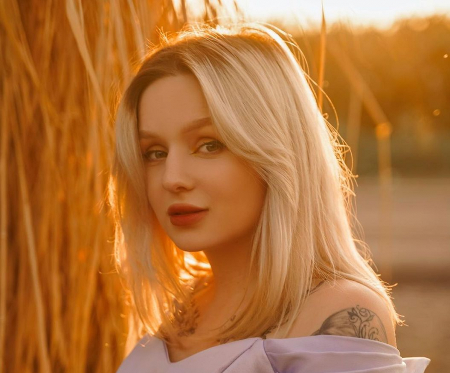 (Video) „Acest video răscolește totul în mine” Daniela Costețchi într-un video deja vu cu un ...