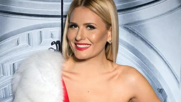 (Video) Diana Rotaru a născut! Prietenii au venit la maternitate să ...