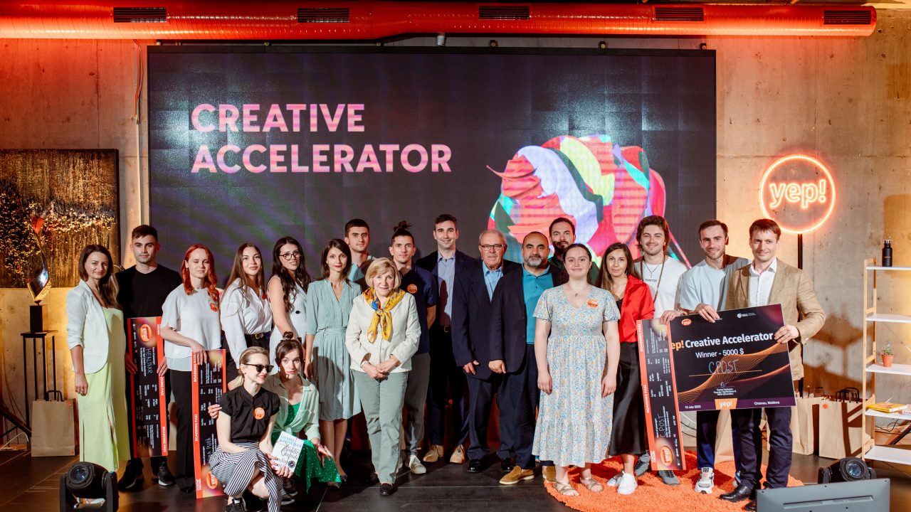 Ai un startup în createch? Dezvoltă-l în Creative Accelerator - ea.md