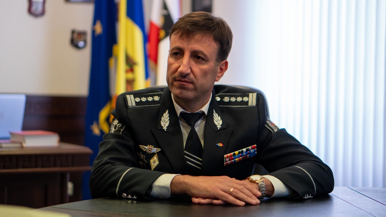 Egali în fața legii: Viorel Cernăuțeanu, șeful Poliției a fost amendat ...