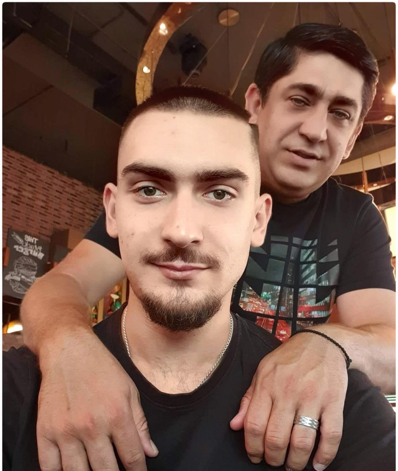 (Foto/video) Corneliu și Angela Botgros și-au încreștinat fetița ...