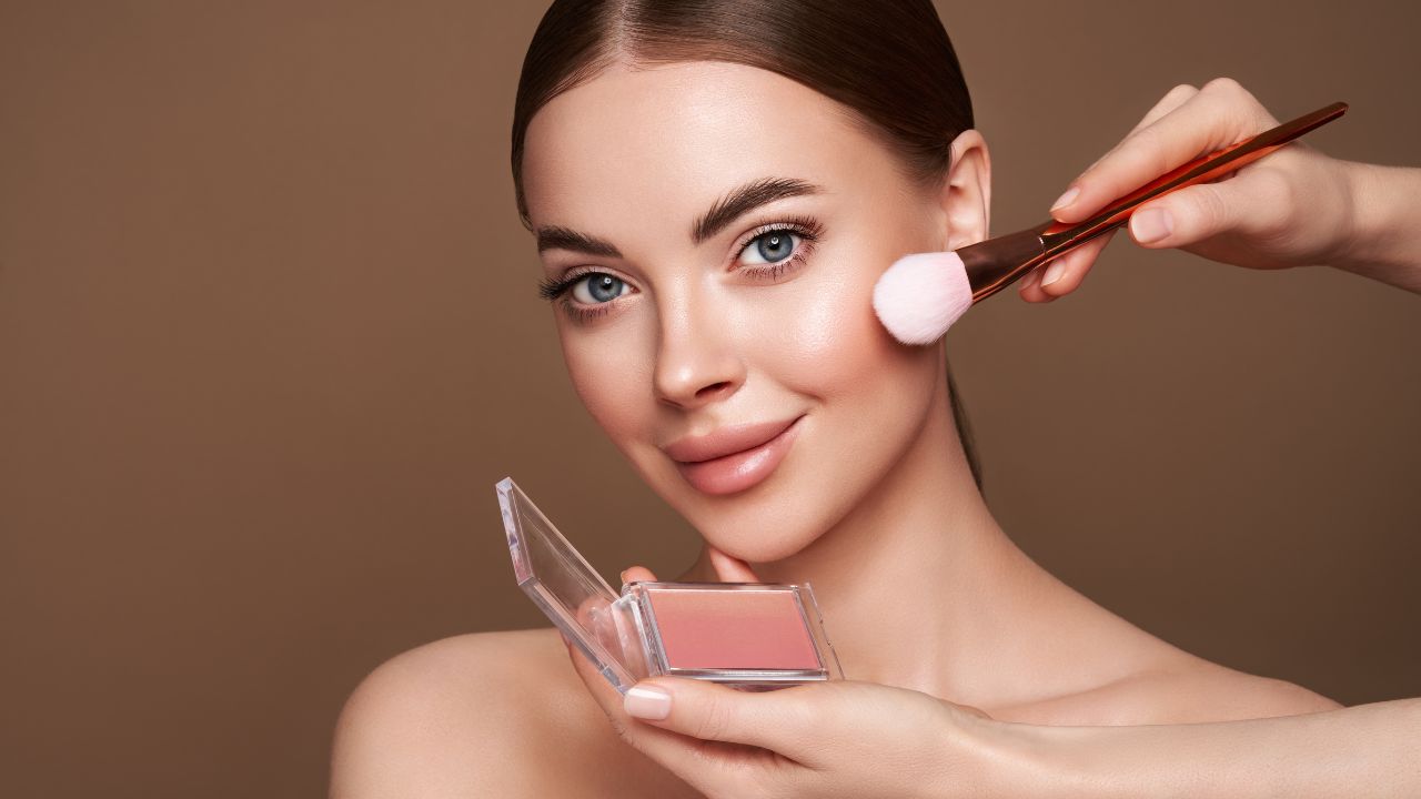 Machiajul minimalist: Secretele pentru un look impecabil și rafinat - ea.md