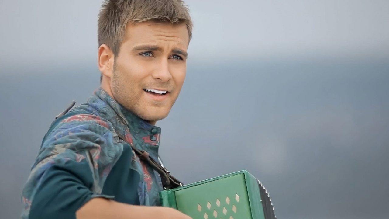 E timpul pentru un comeback spectaculos: Ionel Istrati revine pe scenă ...