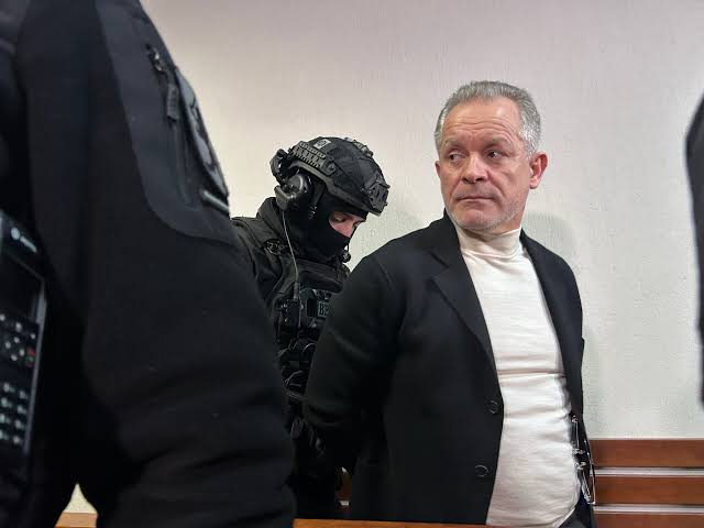 Plahotniuc, întrebat despre controlul Victoriabank: „Din tufișuri” - ea.md
